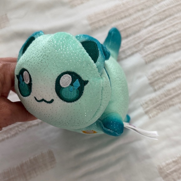 Aphmau | Toys | Aphmau Meemeows Mint Green Plush | Poshmark